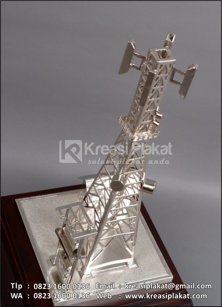 Souvenir Miniatur Tower Telkomsel Enterprise